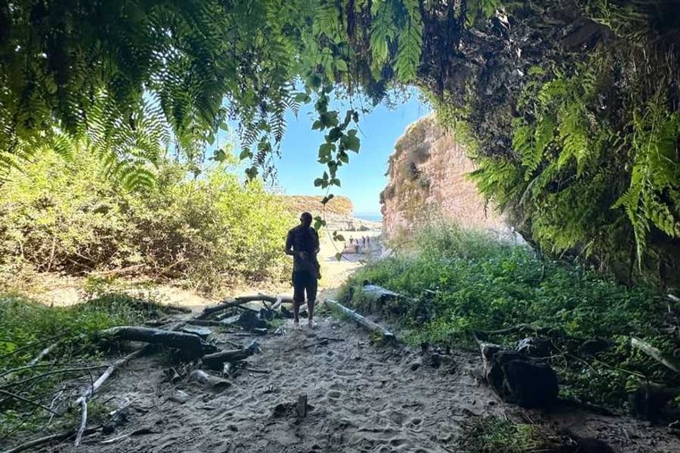Hike to these secret beaches in the Bay Area. - 7x7 Bay Area